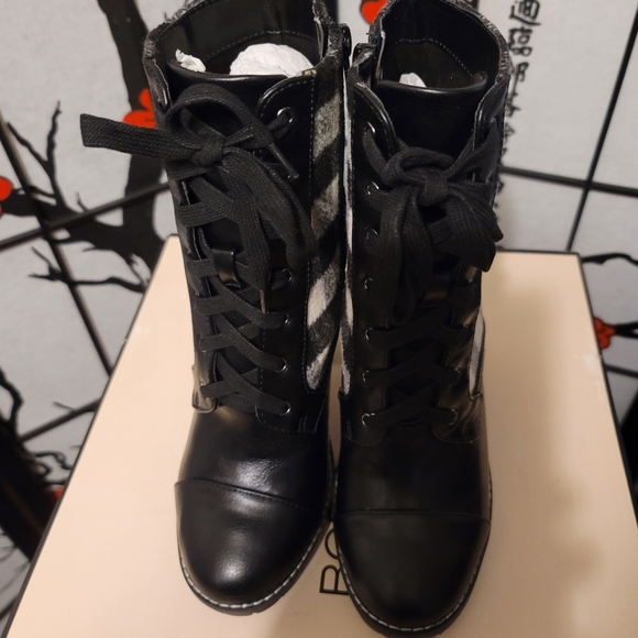 BCB GENERATION | Shoes | Bcb Generation Ladies Black Ivory Plaid Boots ...
